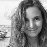 Fleur Launspach - De Correspondent