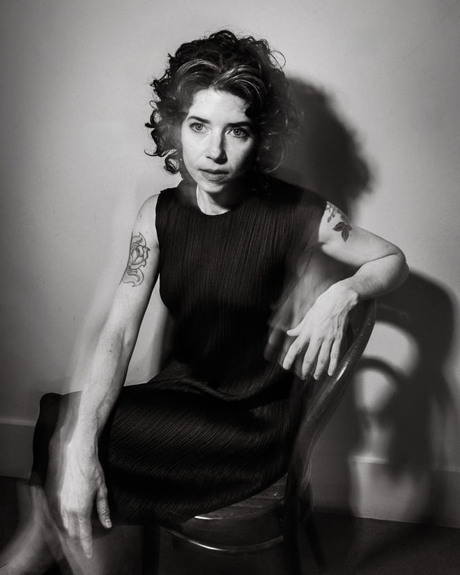 Maak kennis met Meredith Whittaker, de baas van Signal en de grote ...